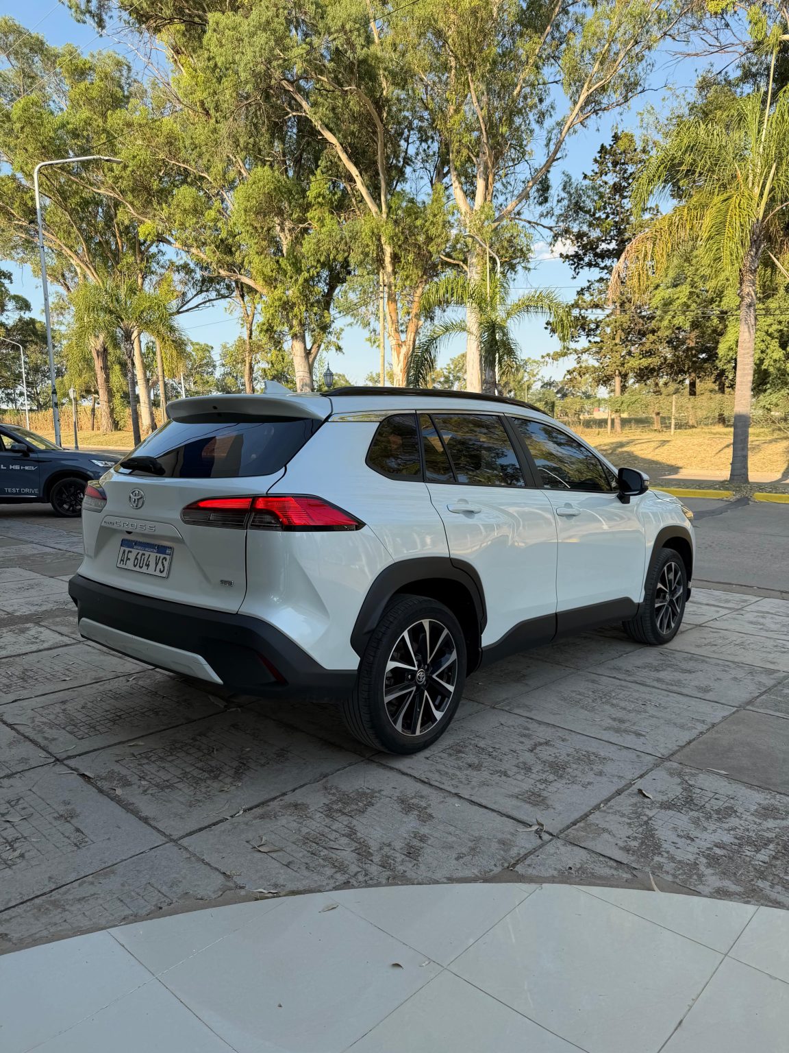 TOYOTA COROLLA CROSS SEG CVT – Schmoisman Automotores